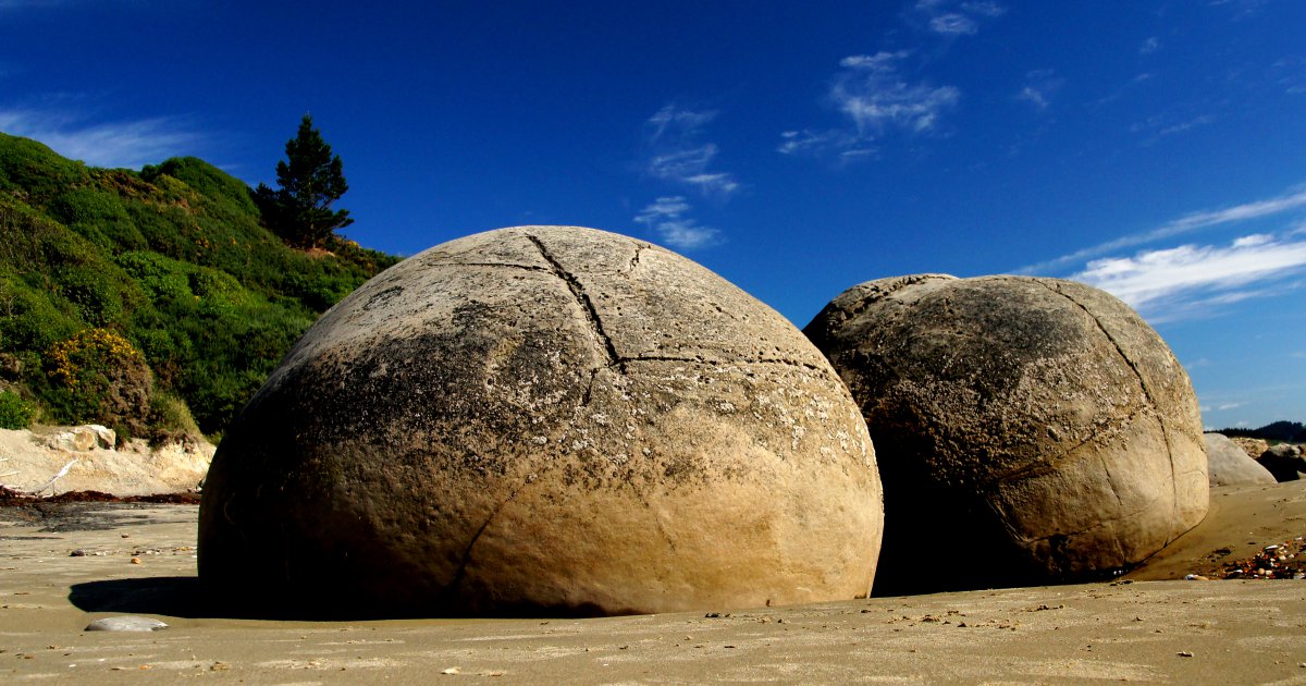 Kan God een steen schepen die Hij zelf niet kan optillen?
